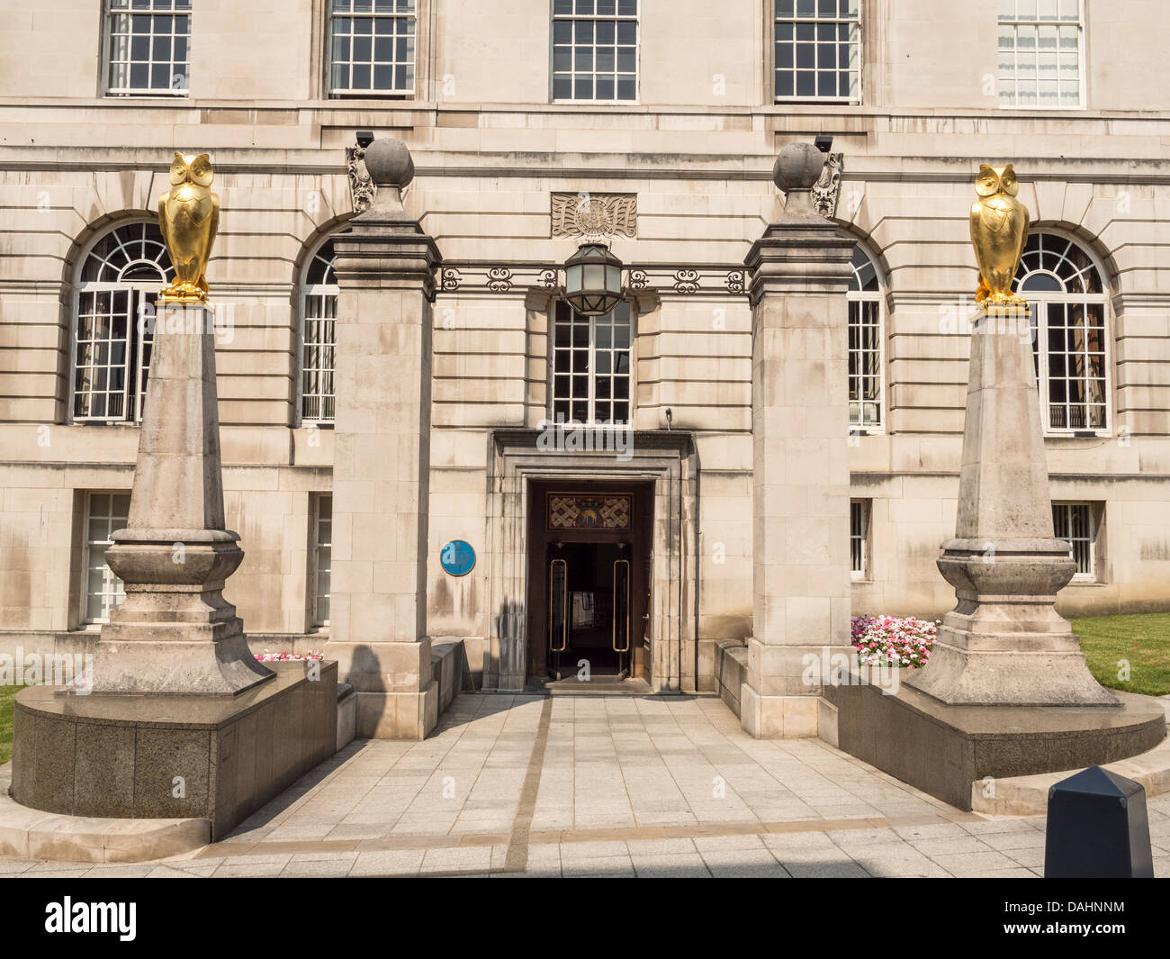 Leeds civic hall leeds yorkshire hi-res stock photography and images ...