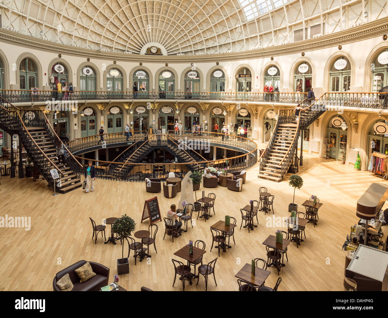 Leeds corn exchange interior hi-res stock photography and images - Alamy