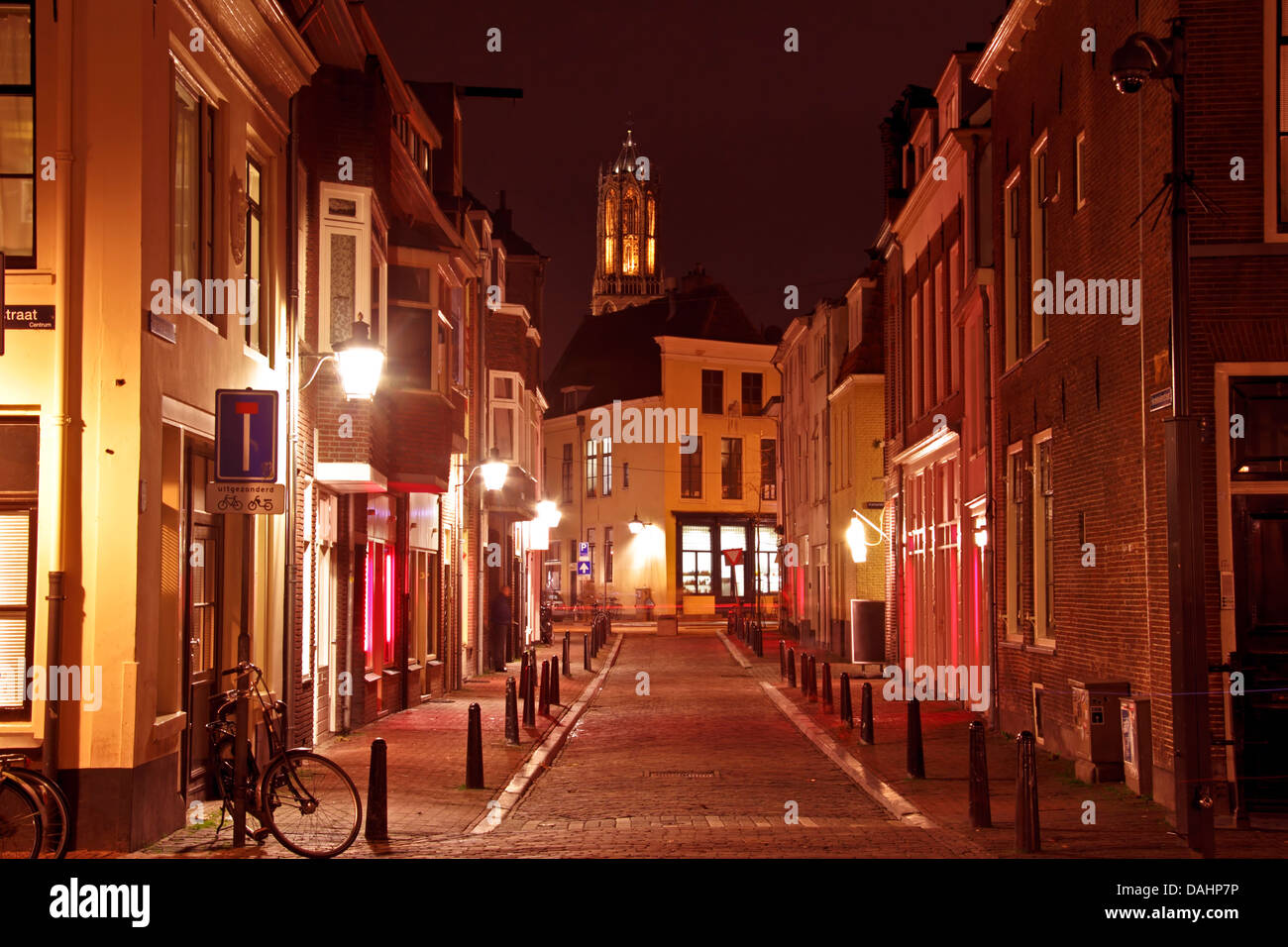 Red tower lights hi-res stock photography and images - Alamy