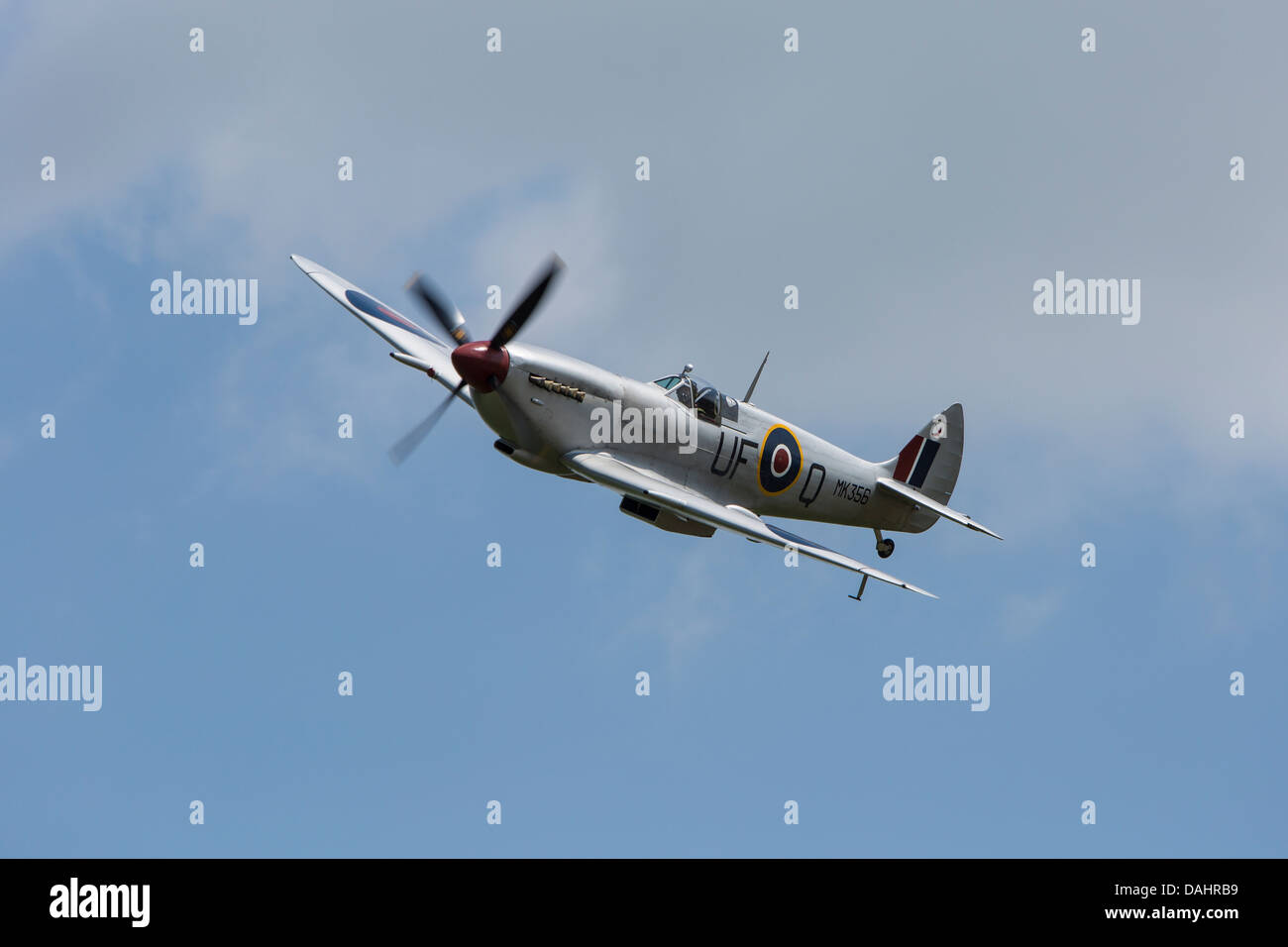 Spitfire Mk LFiXe of the BBMF displaying at Breighton Stock Photo - Alamy