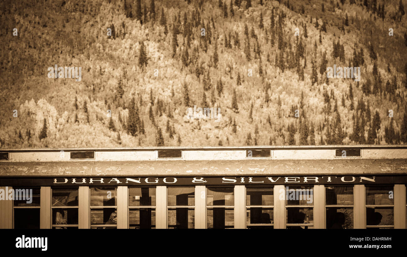 The Durango & Silverton Narrow Gauge Railroad and fall color, Silverton ...