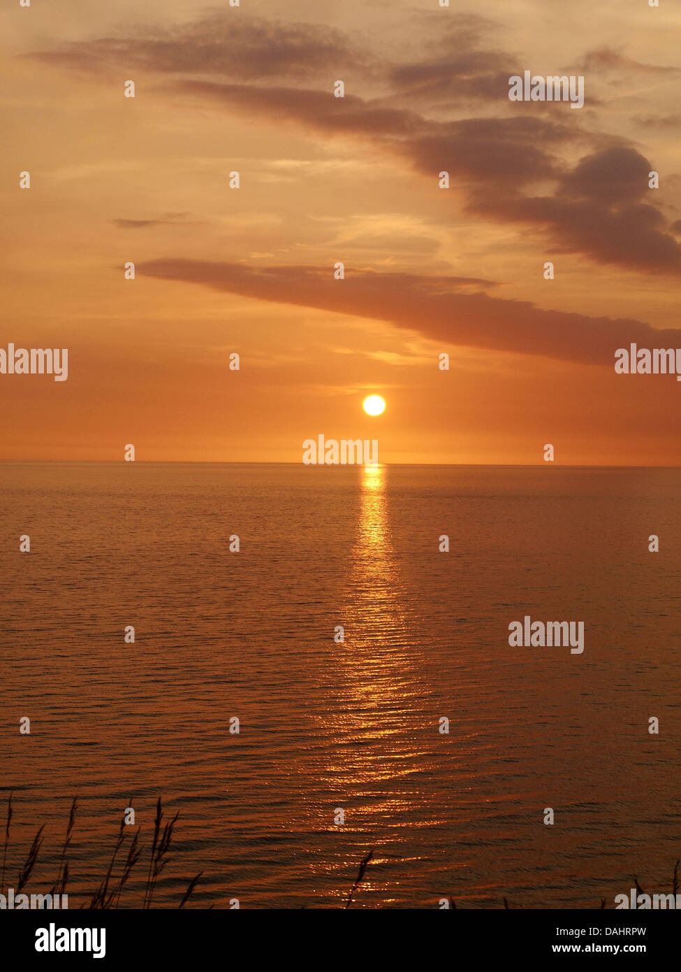 Sunset sun nobody uk hi-res stock photography and images - Alamy