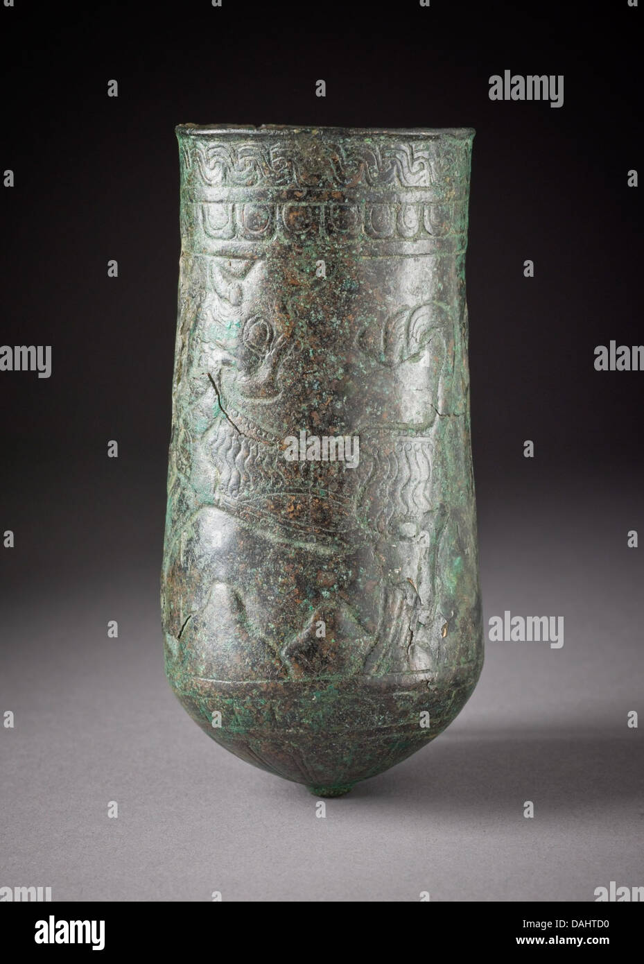 Situla egyptian hi-res stock photography and images - Alamy