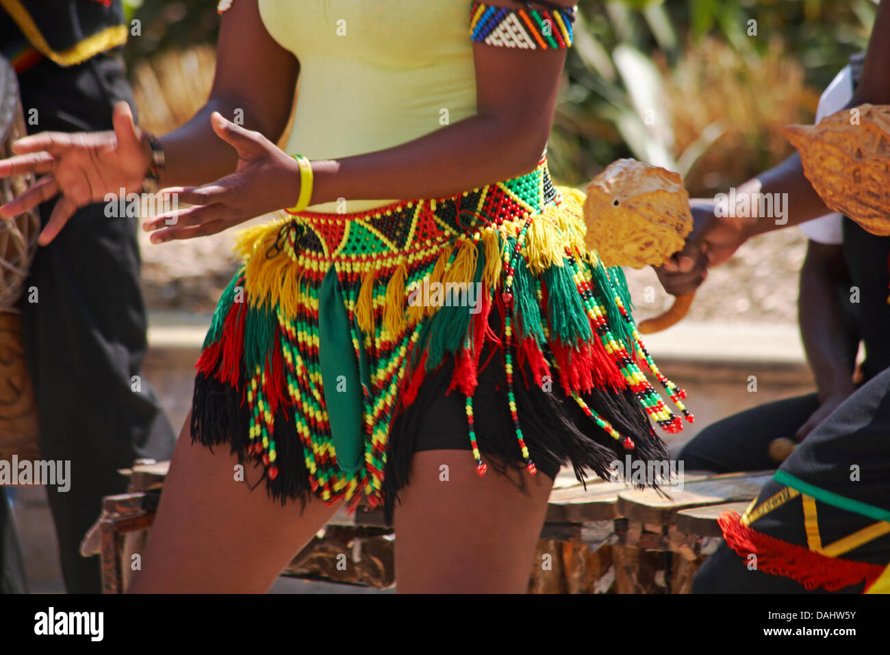 Traditional dancer zimbabwe hi-res stock photography and images - Alamy