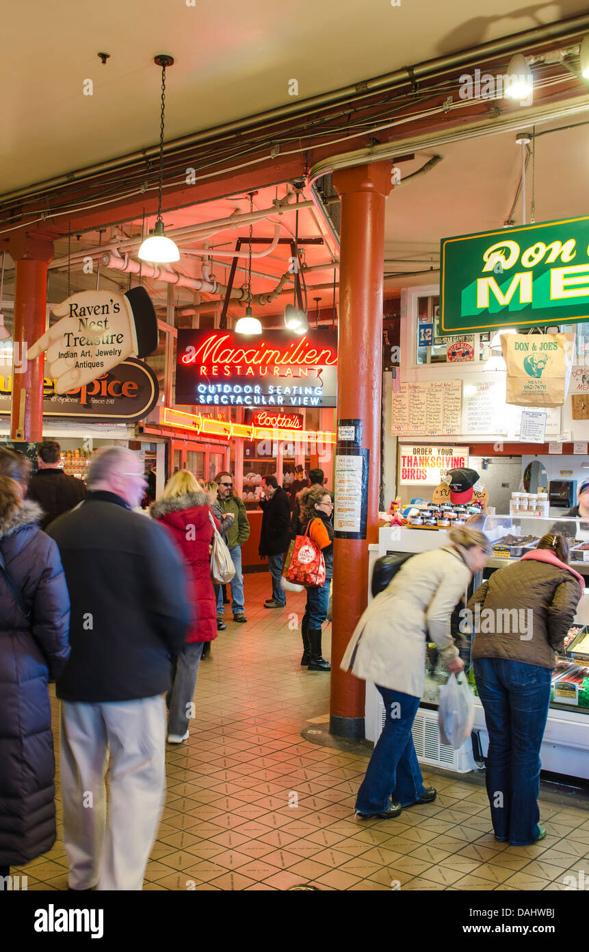 Public market center seattle hi-res stock photography and images - Alamy