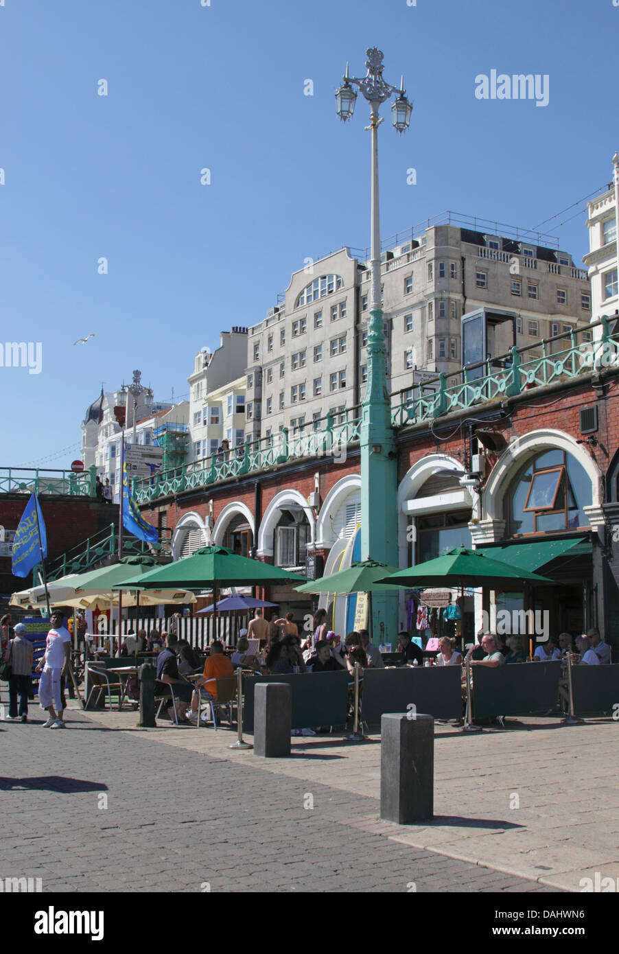 Brighton seafront bars hi-res stock photography and images - Alamy