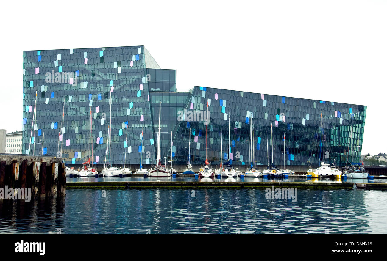 Reykjavík harpa concert hall hi-res stock photography and images - Alamy