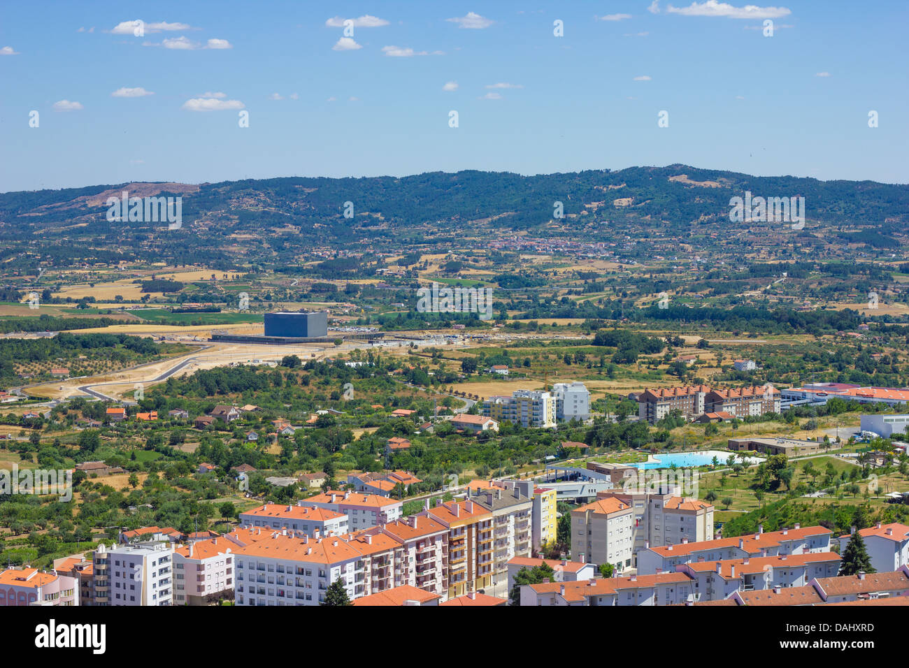 Data center building construction hi-res stock photography and images ...