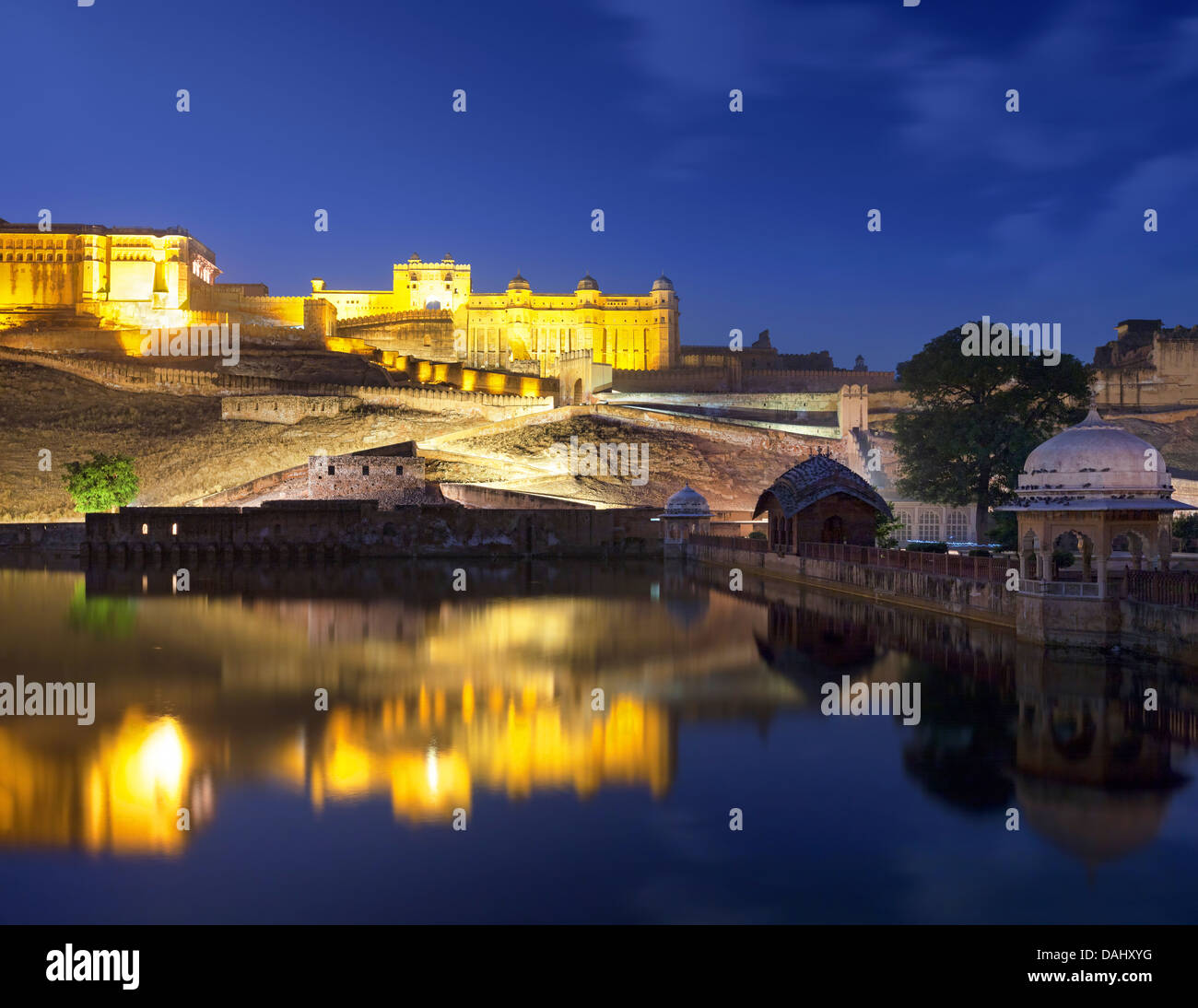 Amber fort night india hi-res stock photography and images - Alamy