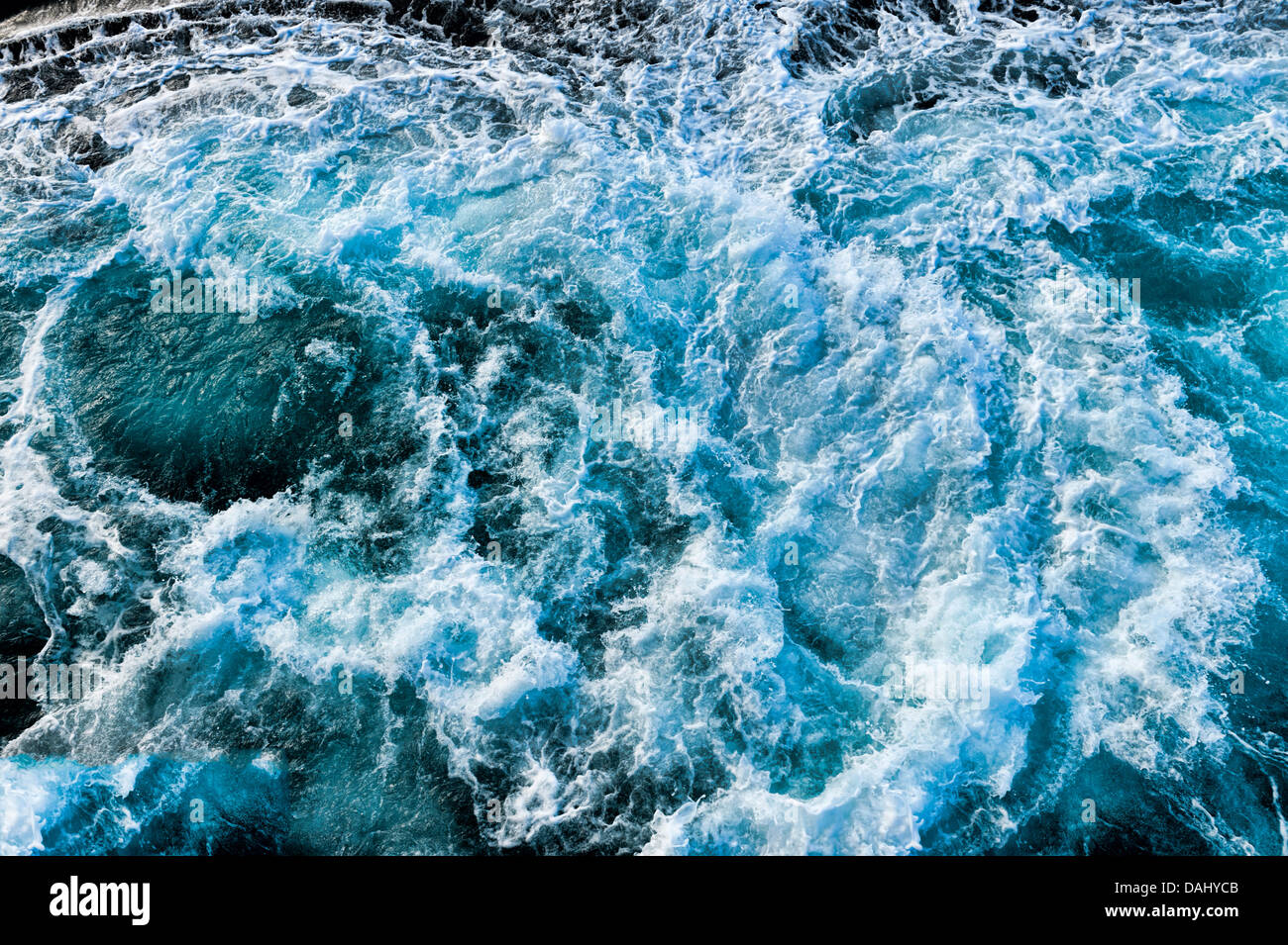 Ocean Whirlpool Wallpaper
