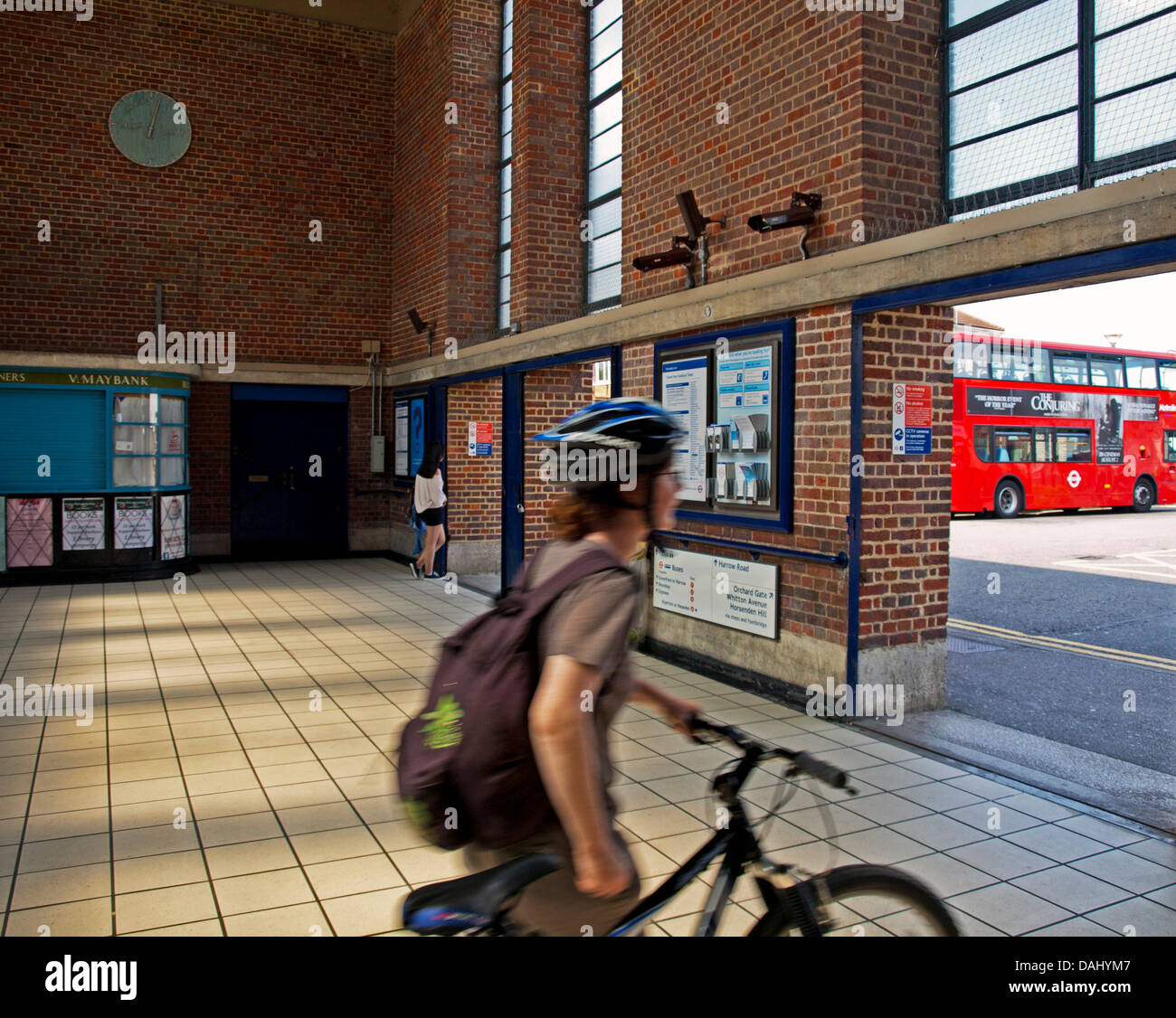 Modern bus station interior hi-res stock photography and images - Alamy