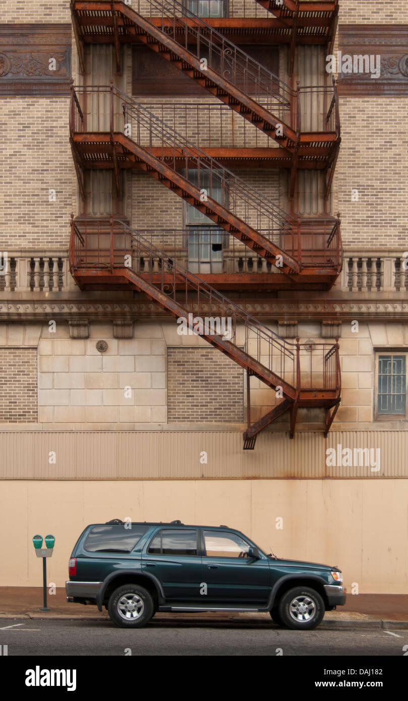 Fire escape hi-res stock photography and images - Alamy