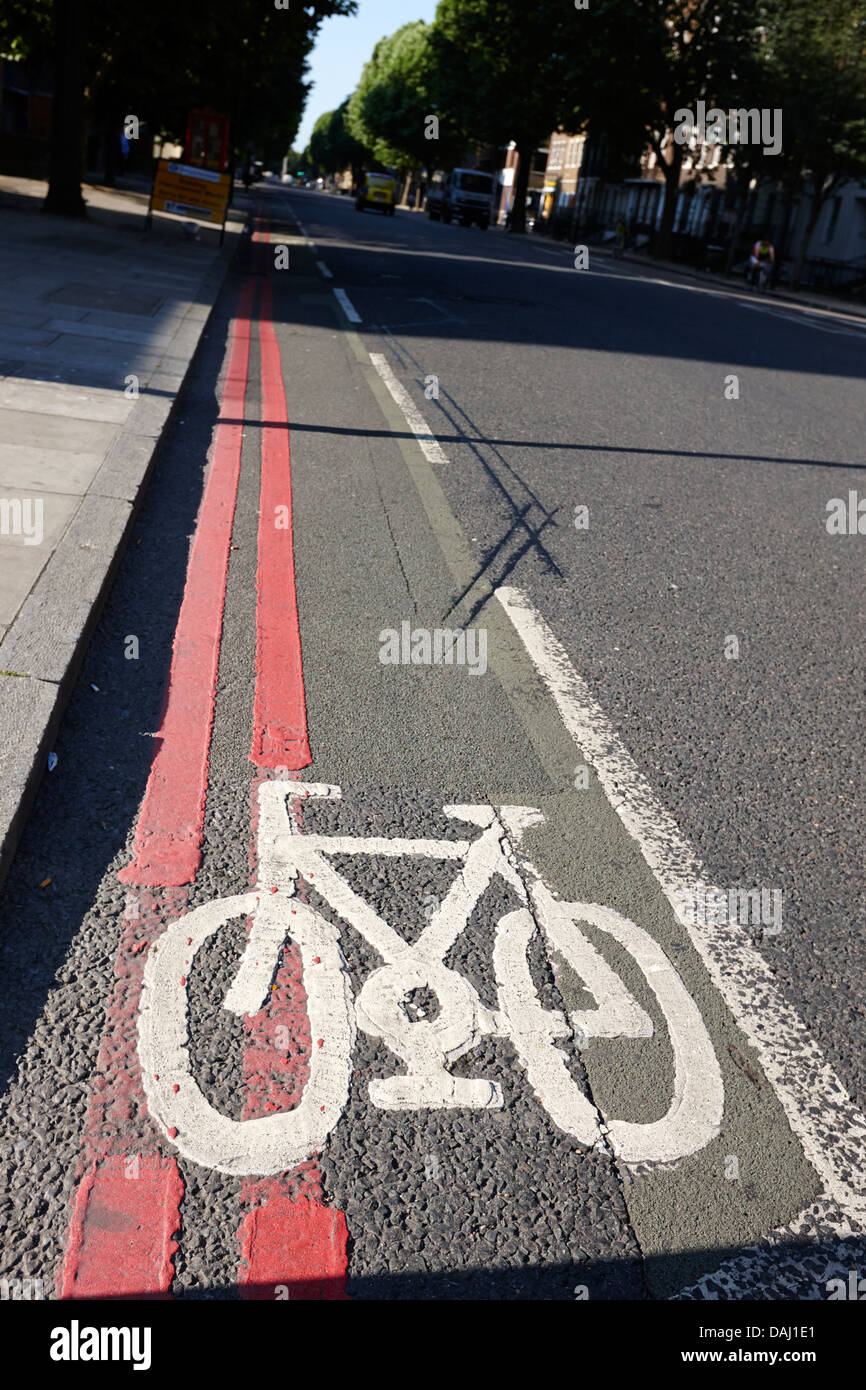 cycle lane in inner city london, england uk Stock Photo - Alamy