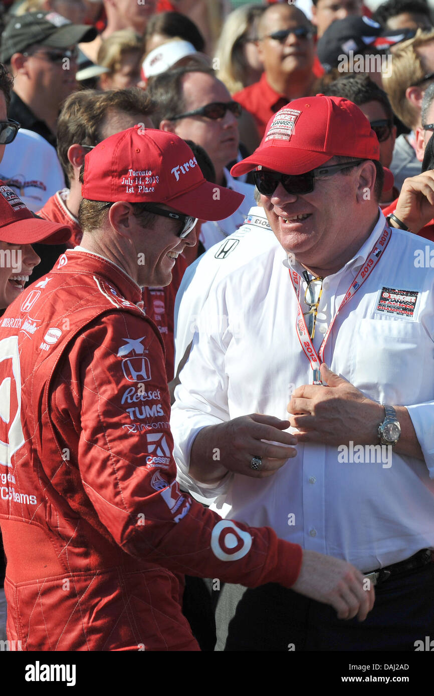Team canada celebrates their victory hi-res stock photography and ...