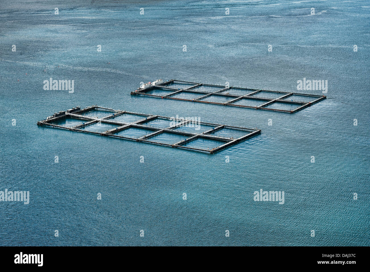 Offshore aquaculture fish farming circle hi-res stock photography and ...