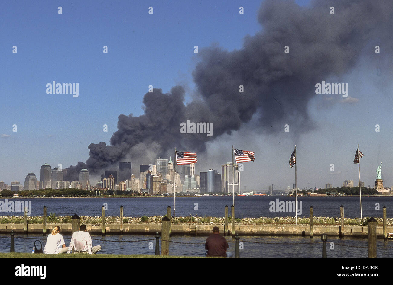 Statue Of Liberty September 11 2001 High Resolution Stock Photography ...