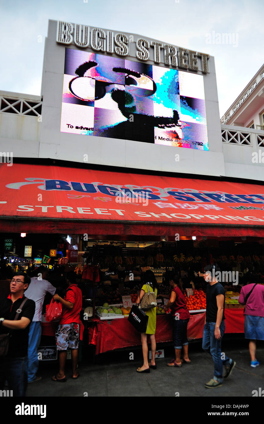 Real people business traders hi-res stock photography and images - Alamy