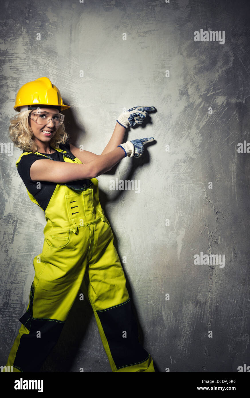 One woman builder hi-res stock photography and images - Alamy