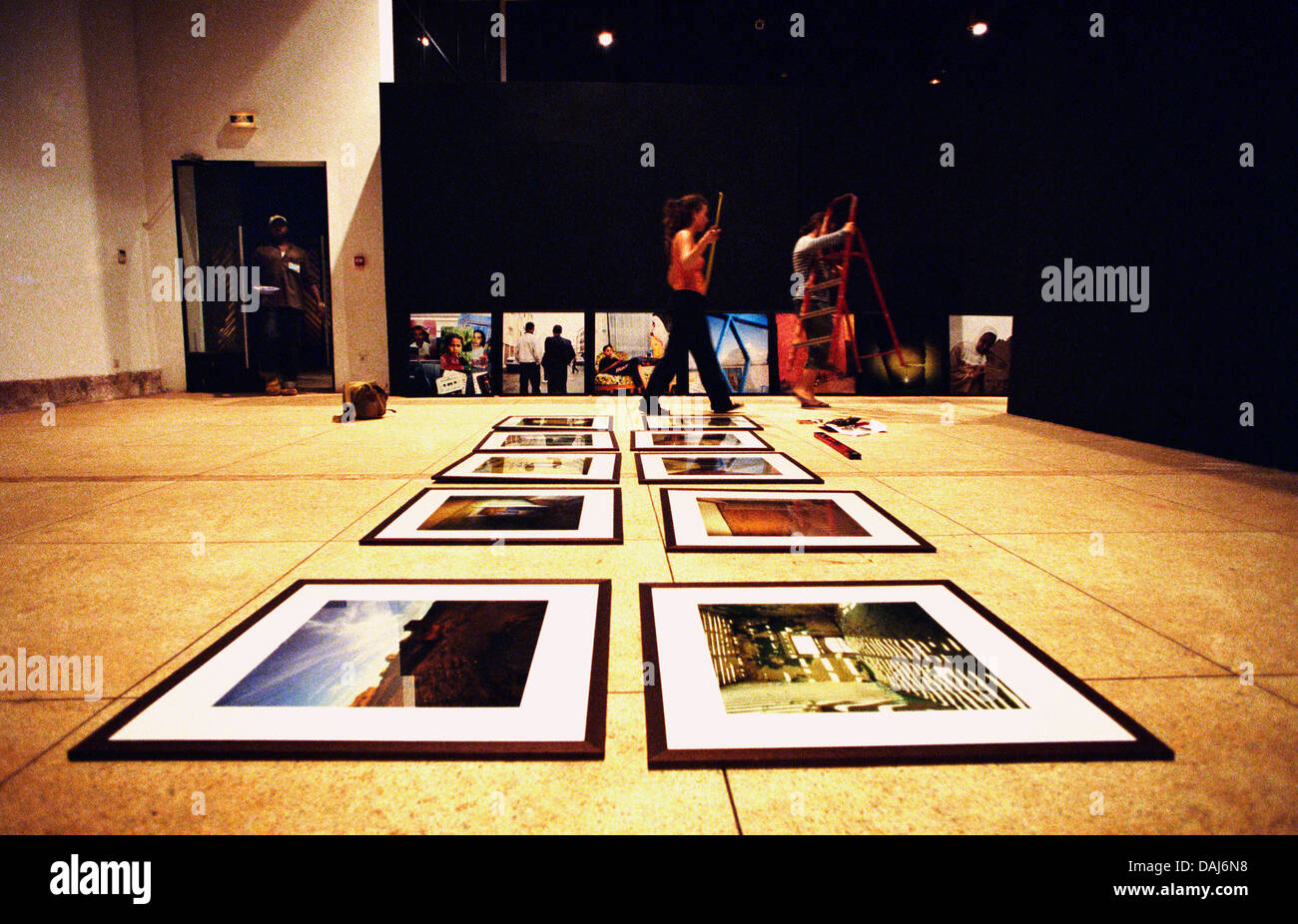 Setting up photographic exhibition National Museum before launch 6th ...