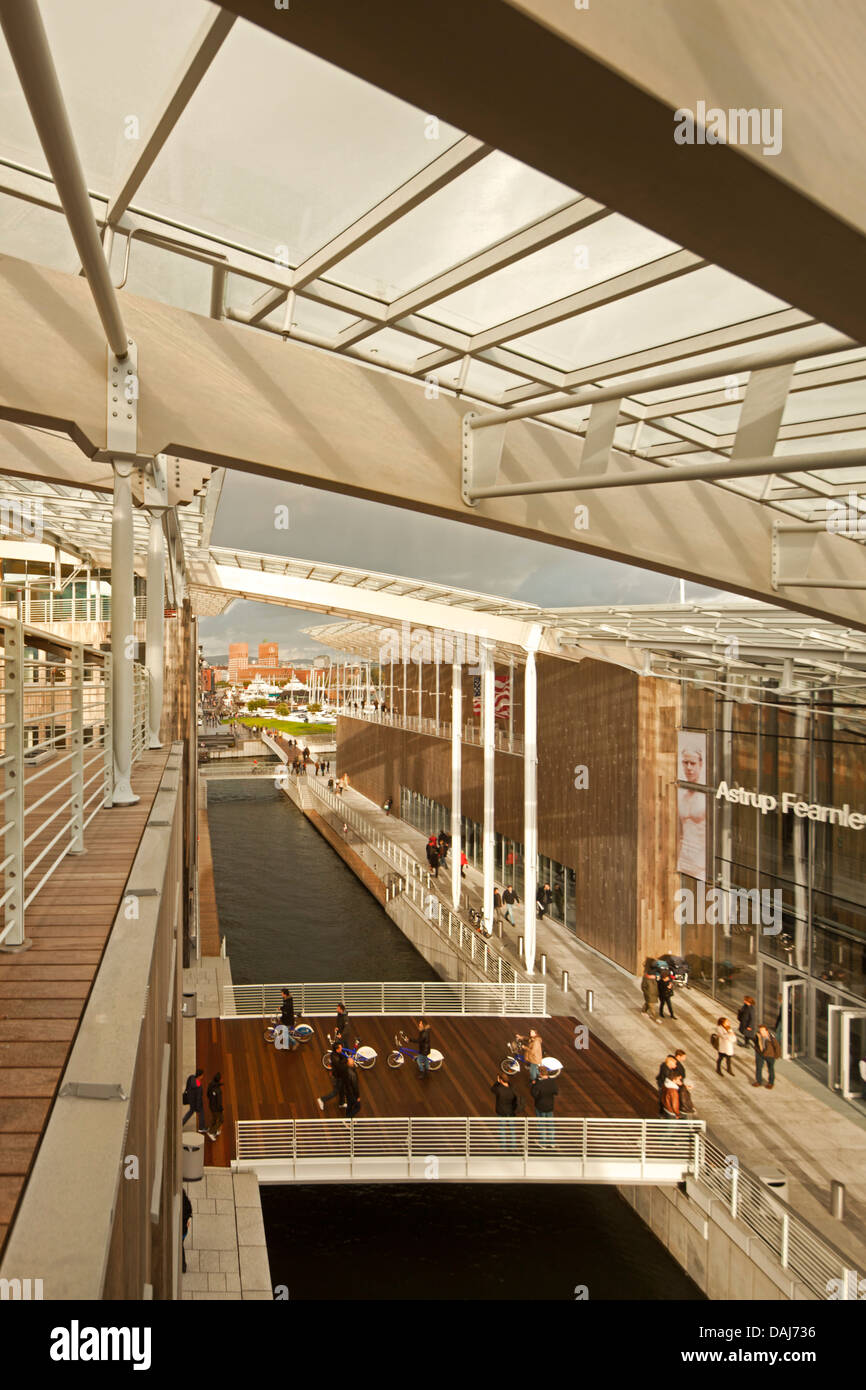 Renzo piano buiding workshop hi-res stock photography and images - Alamy