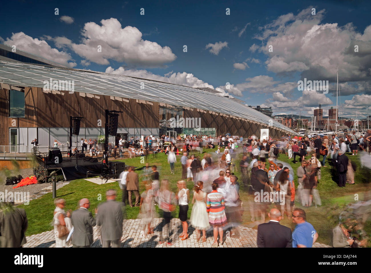 Oslo tjuvholmen sculpture park hi-res stock photography and images - Alamy