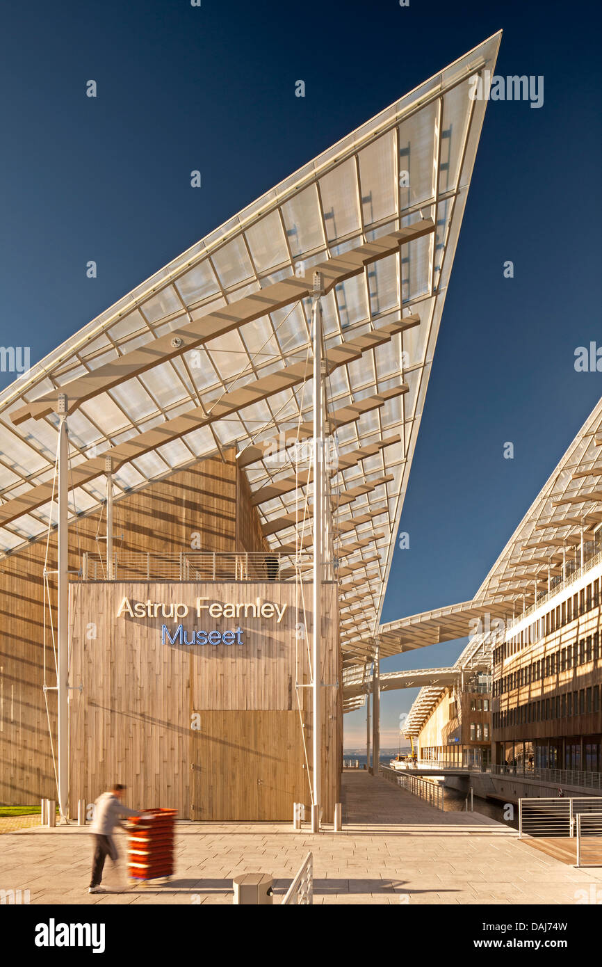 Tjuvholmen Icon Complex, Oslo, Norway. Architect: Renzo Piano Building ...