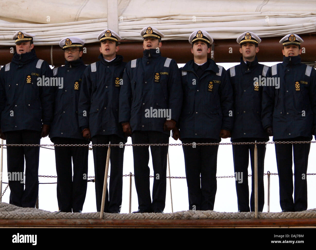 Juan sebastian elcano crew hi-res stock photography and images - Alamy