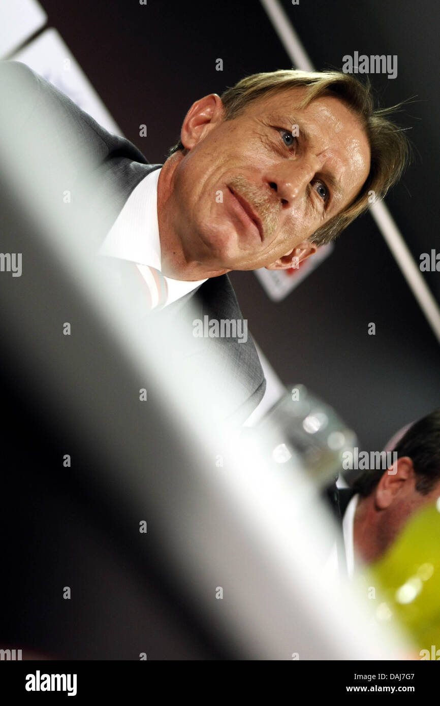 Christoph Daum is presented as new head coach of German Bundesliga ...