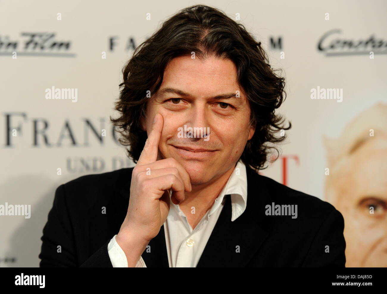 The picture shows the director Ciro Cappellari at the film premiere of ...