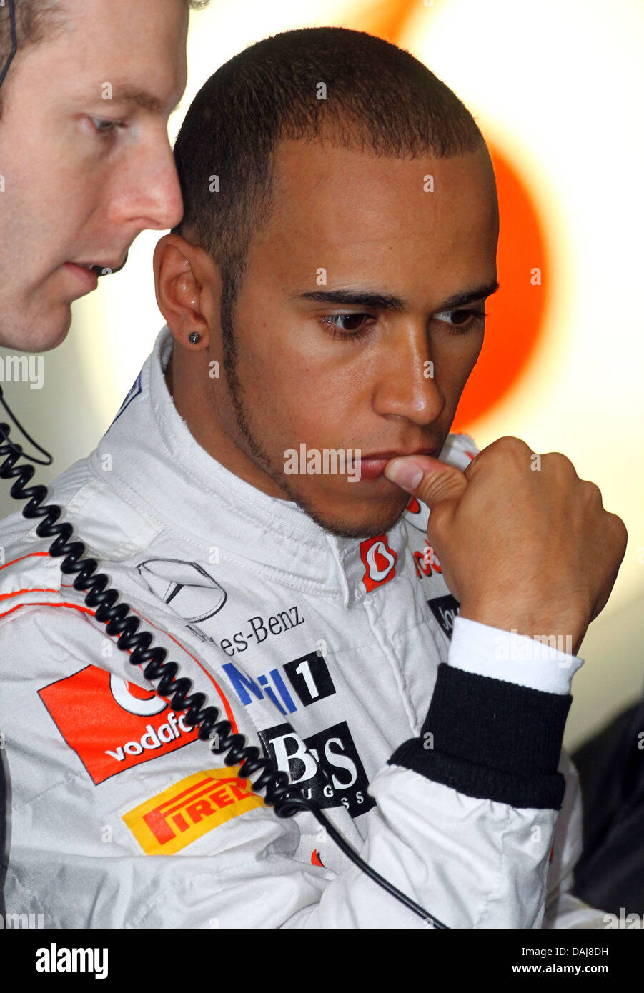 Lewis hamilton melbourne 2011 hi-res stock photography and images - Alamy