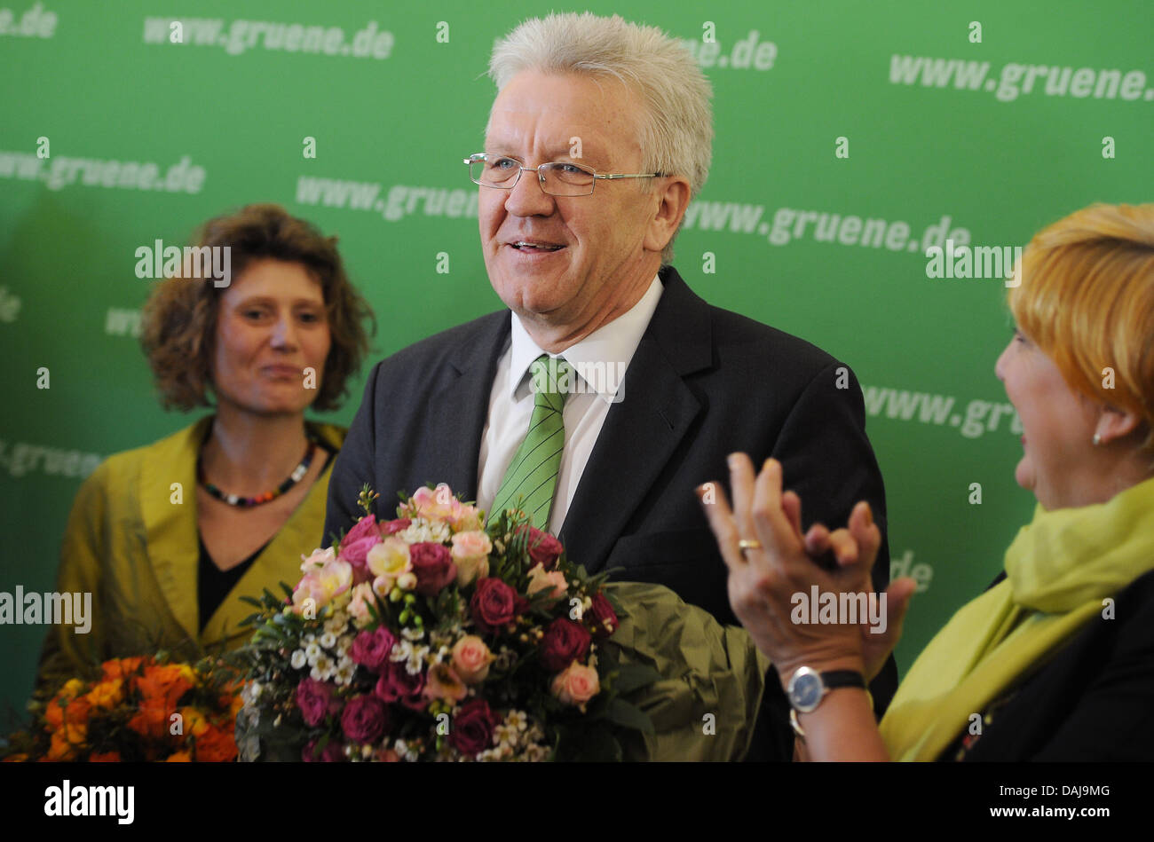 Federal state Baden-Wuerttemberg top candidates Eveline Lemke (L) and ...