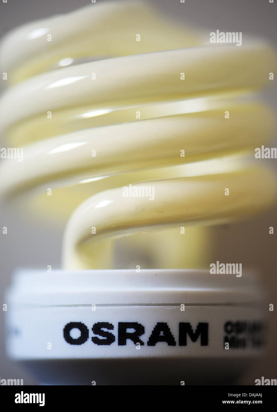 A light bulb by Osram pictured in Straubing, Germany, 29 March 2011 ...