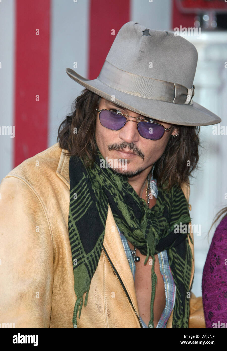 Actor Johnny Depp attends the ceremony honoring Spanish actress ...