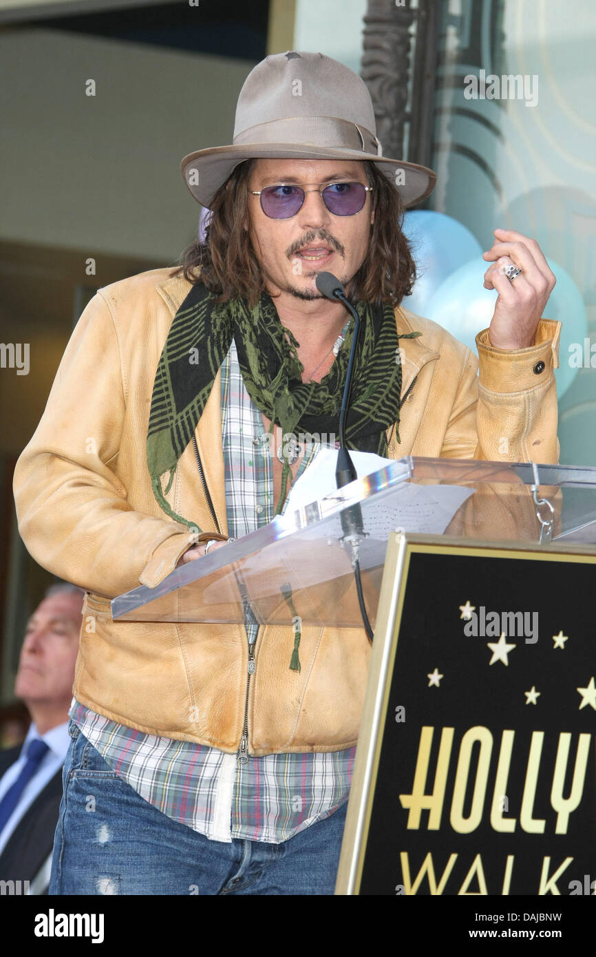 Actor Johnny Depp attends the ceremony honoring Spanish actress ...