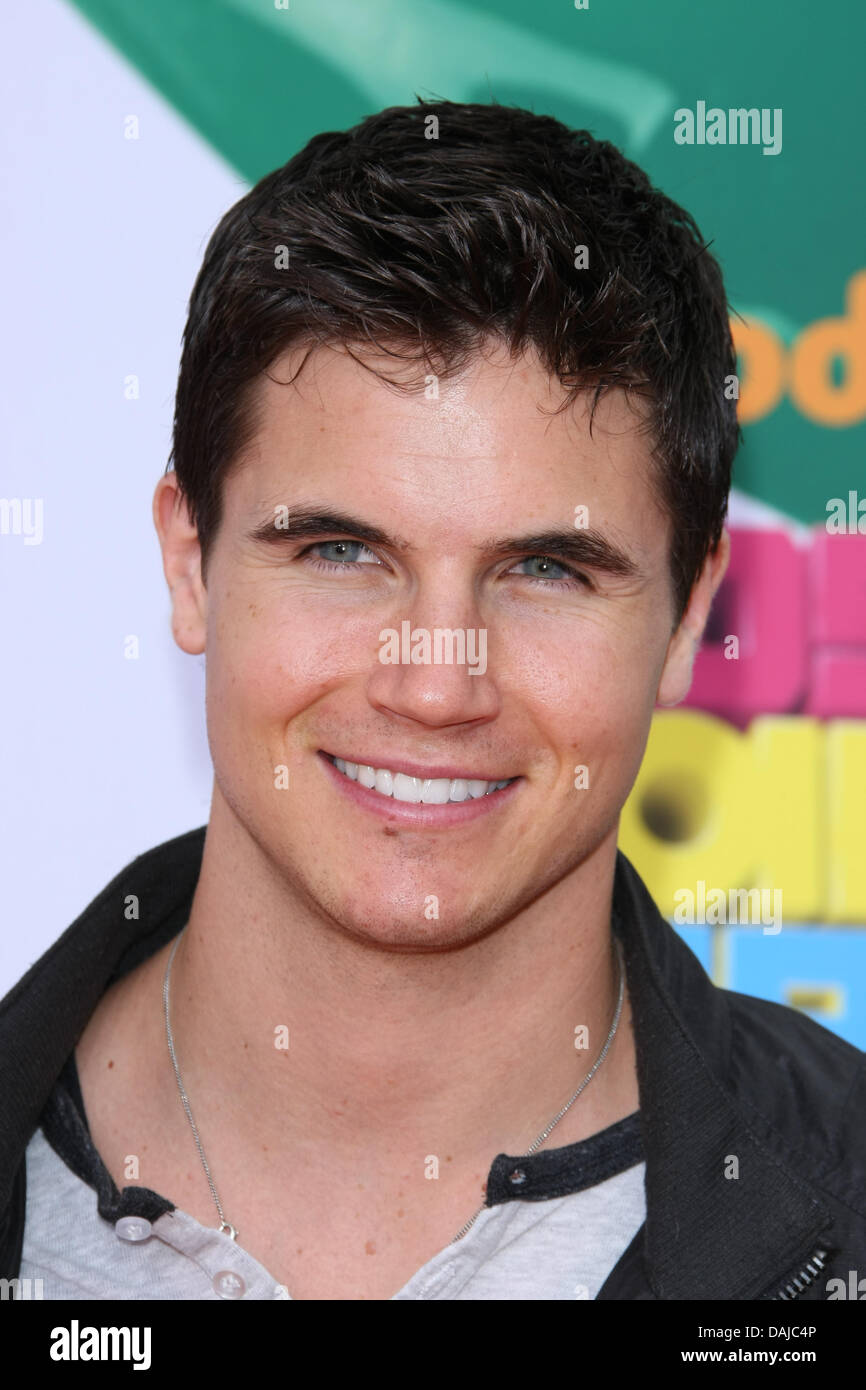 Canadian actor Robbie Amel attends the Nickelodeon Kids' Choice Awards ...