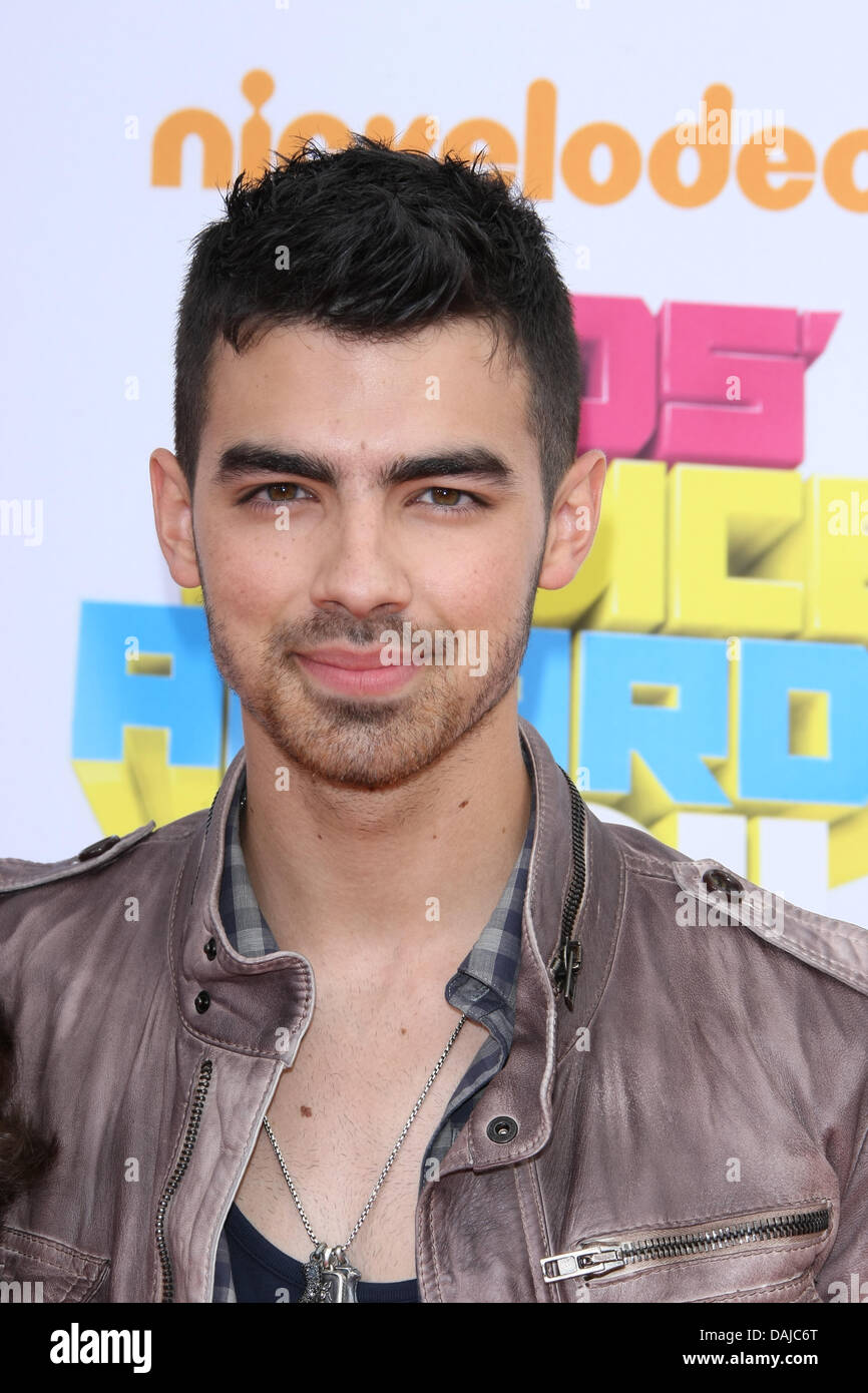 American musician and actor Joe Jonas attends the Nickelodeon Kids ...