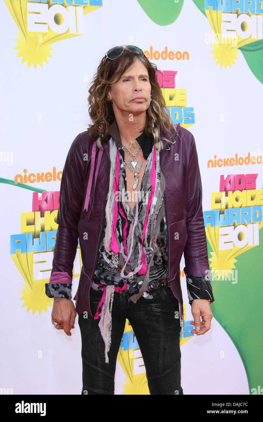 American rock singer Steven Tyler attends the Nickelodeon Kids' Choice ...