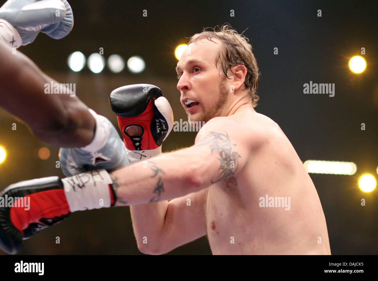 Nigerian boxer Samuel Peter and Robert Helenius (shown) from Finnland ...