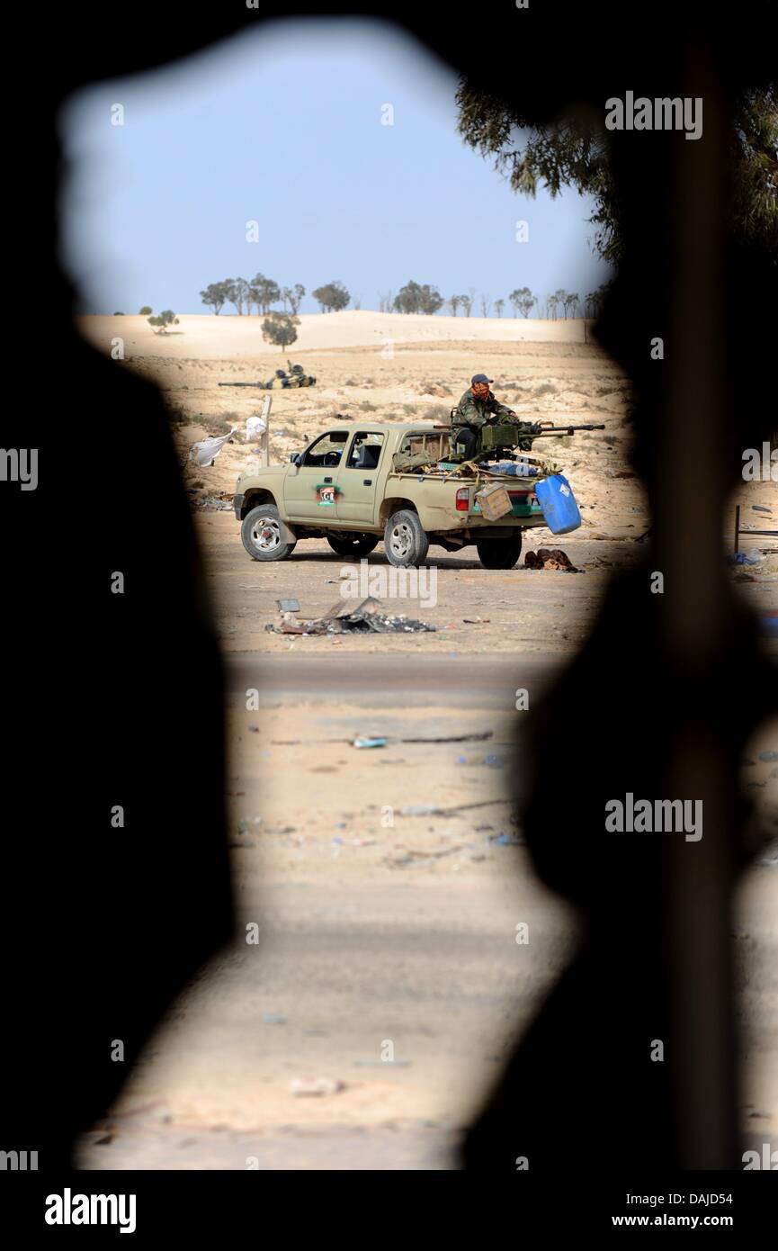 Libyan rebels prepare themselves to defend the city of Ajdabiya, Libya ...