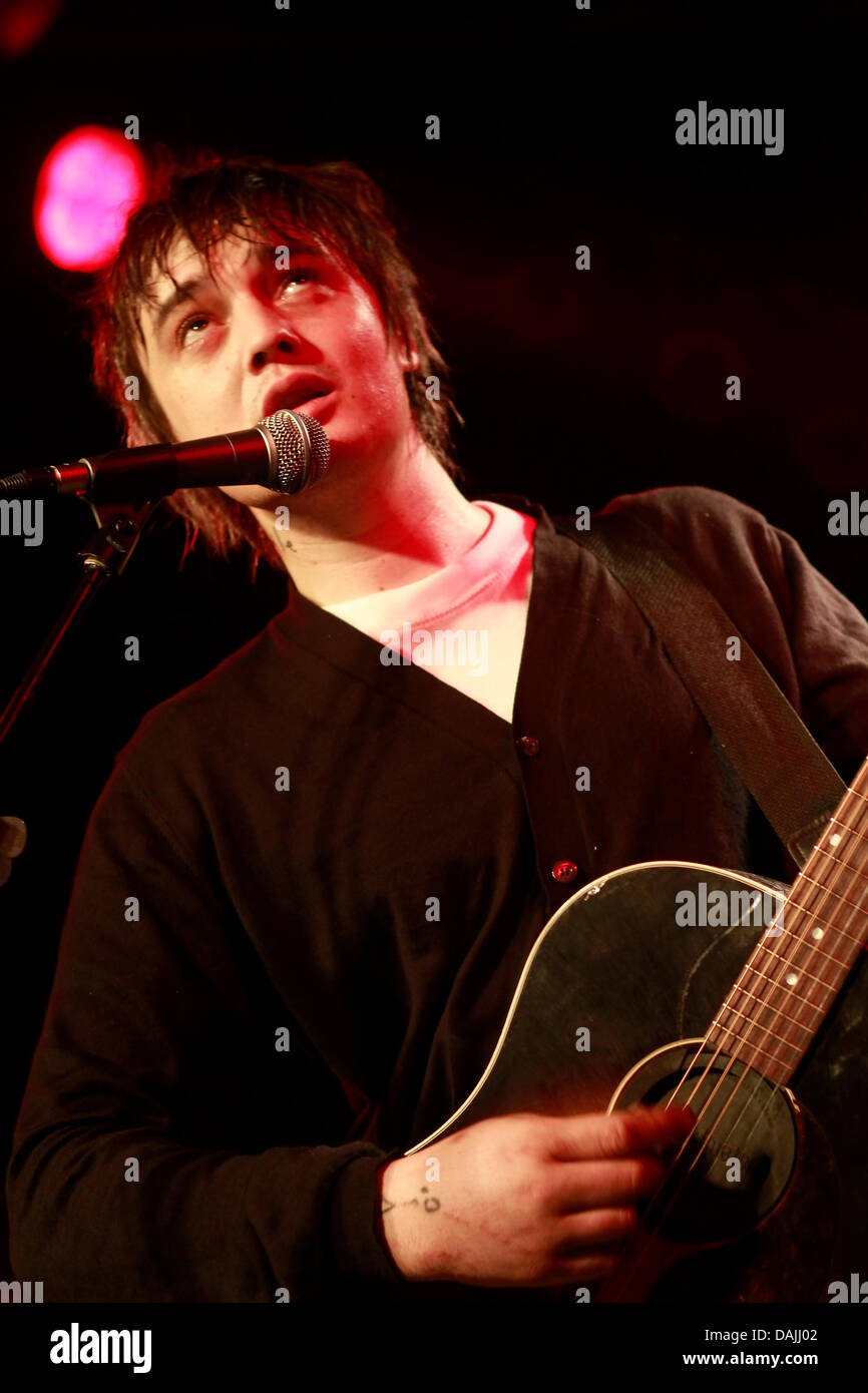 British singer Peter Doherty performs at the Postbahnhof in Berlin ...