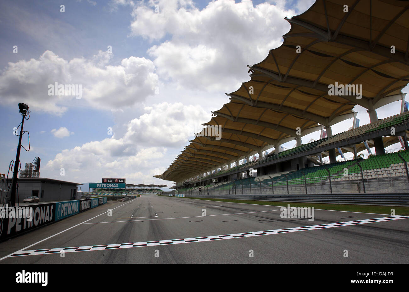 Scratch Line High Resolution Stock Photography and Images - Alamy