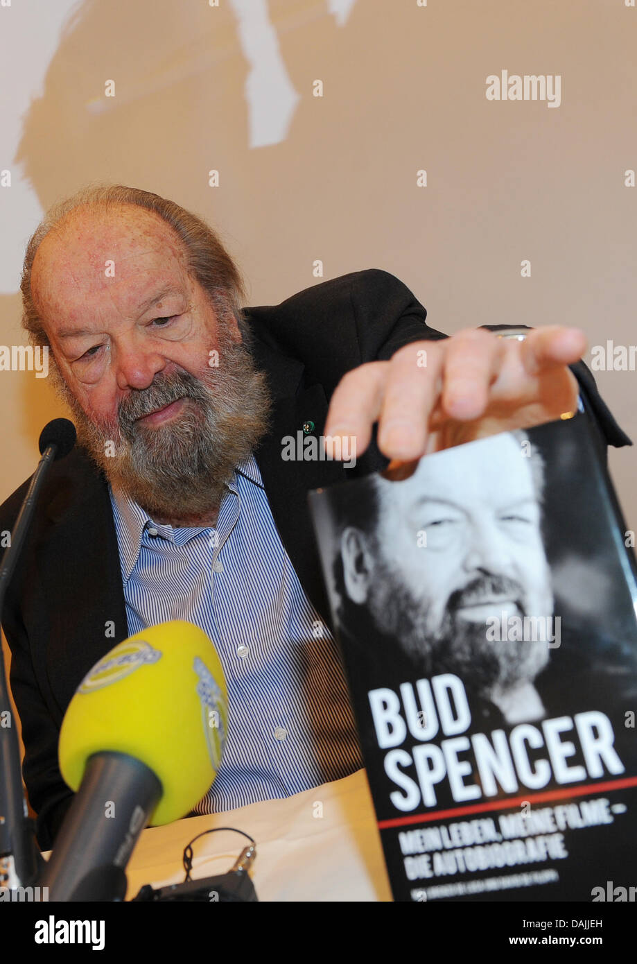 Italian actor Bud Spencer (nee Carlo Pedersoli) presents his ...