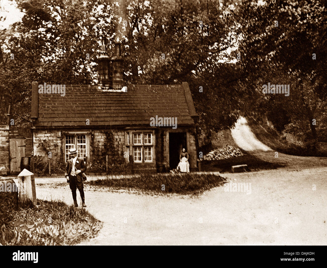 Early 1900s Bar High Resolution Stock Photography and Images - Alamy