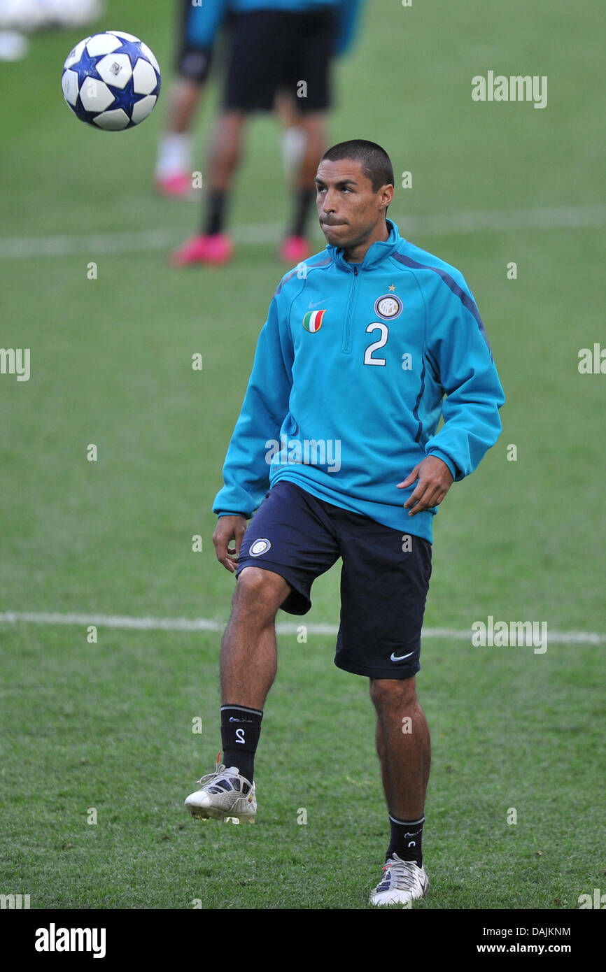 Ivan Cordoba of Inter Mailand attends the final training before the ...