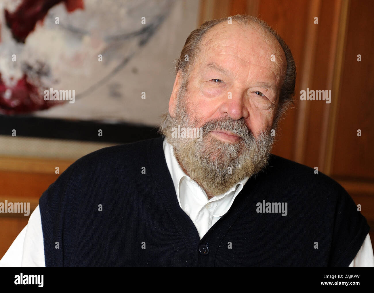 Italian actor Bud Spencer (Carlo Pedersoli) poses during a photocall in ...