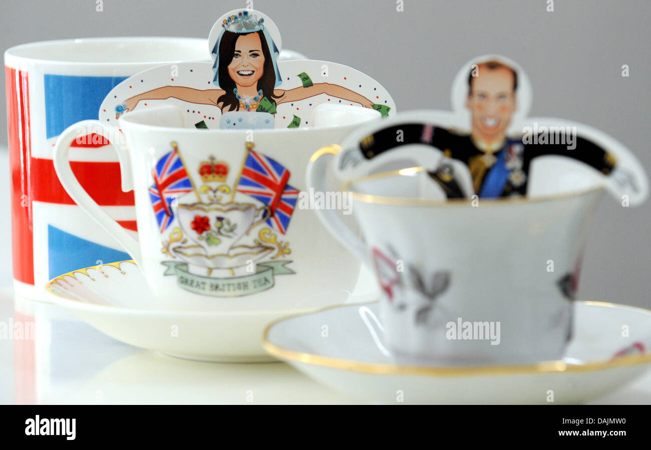 The picture shows tea bags of Prince William and Kate in Hamburg ...