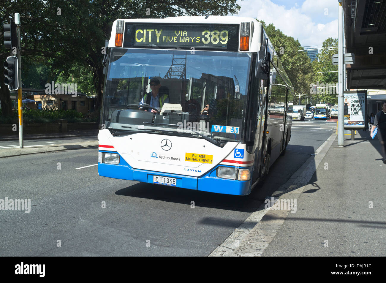dh SYDNEY CITY AUSTRALIA NSW Buses city singledecker bus Stock Photo ...
