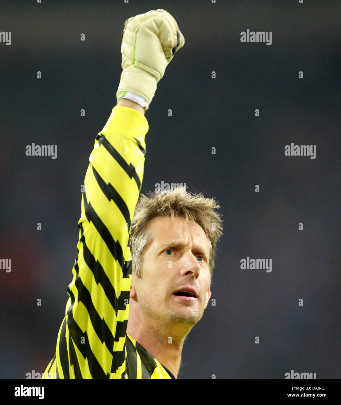 Manchester's goalie Edwin van der Sar makes a fist during the UEFA ...