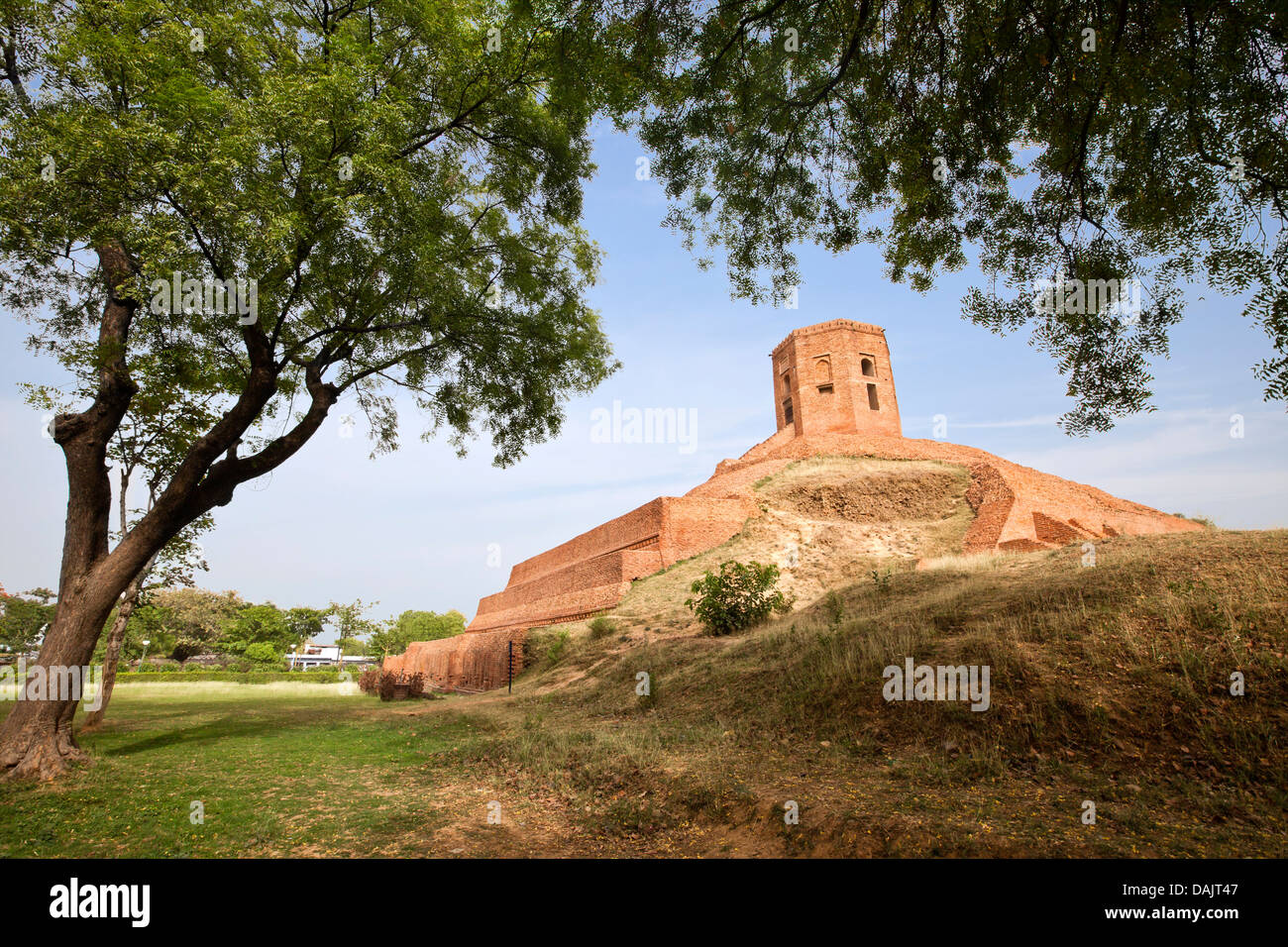 Ruins of Buddhist stupa, Chaukhandi Stupa, Sarnath, Varanasi, Uttar ...