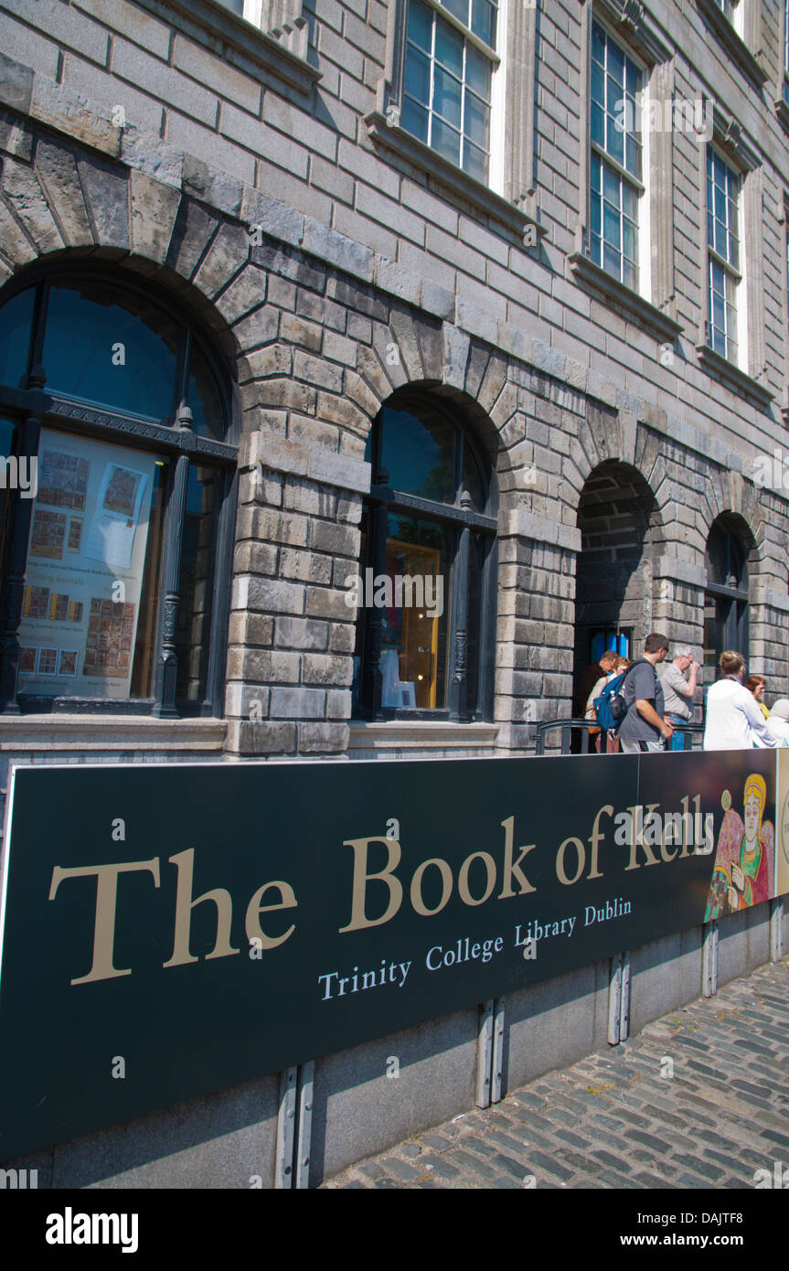 Old Library building containing Book of Kells the Fellows square ...